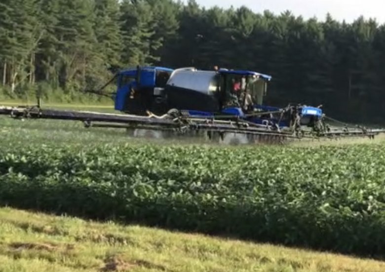Farmers are spraying fungicide, looking toward harvest | Successful Farming