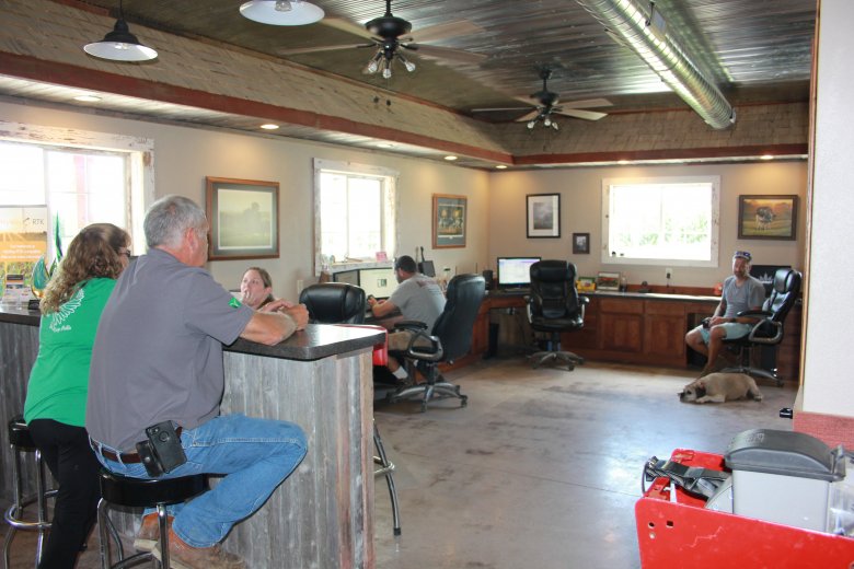 3 can-do farm shops | Successful Farming