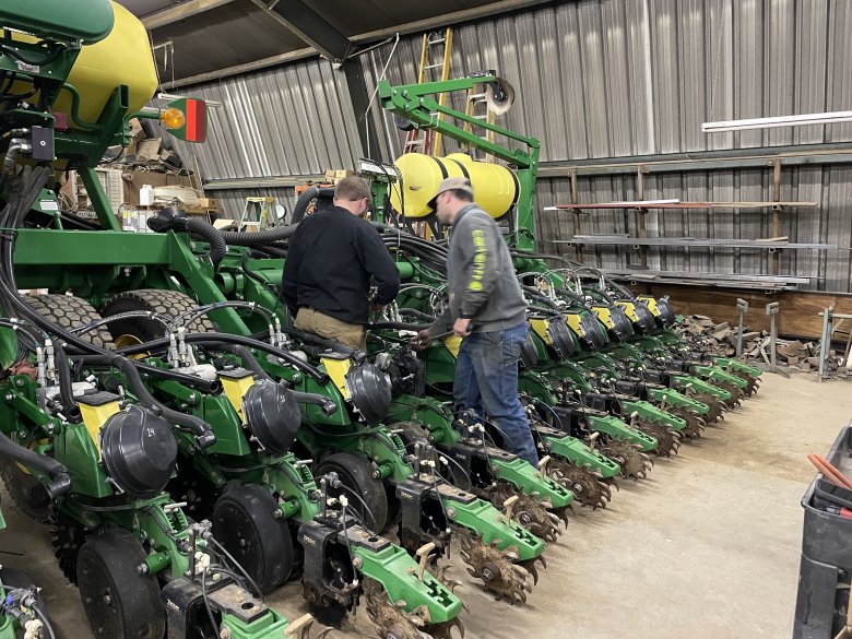 Farmers prepare for increased weather stress this spring | Successful ...