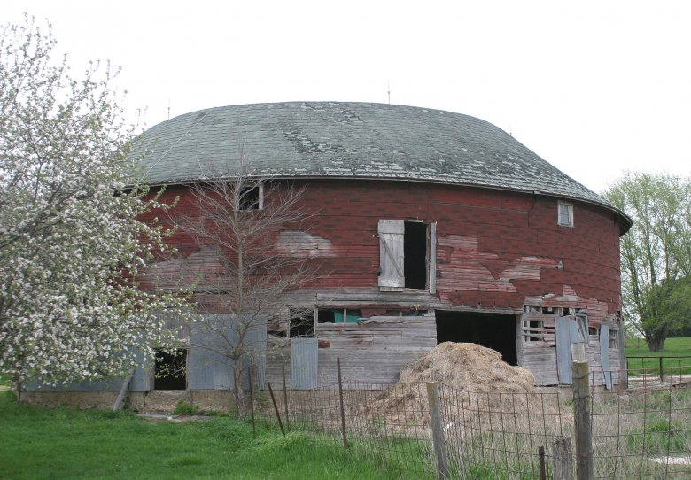 10 Unique Round Barns | Successful Farming
