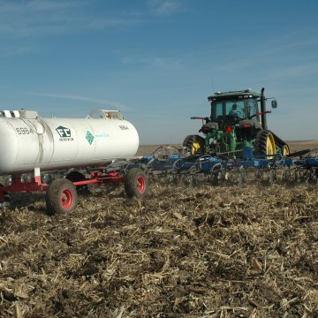Best Practices for Late-Fall Fertilizer Applications | Successful Farming