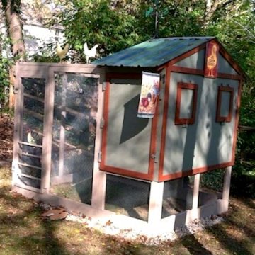 Repurposed chicken coops | Successful Farming