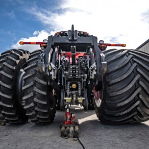 Advantages of super wide tires on tractors and combines | Successful ...