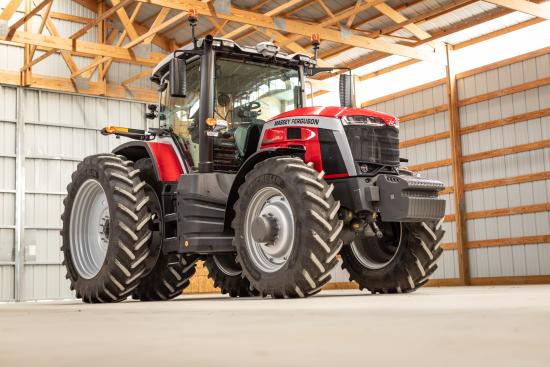 An exclusive look at the 8S tractor Massey Ferguson just launched ...