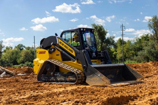 New Holland’s new track loader goes big | Successful Farming