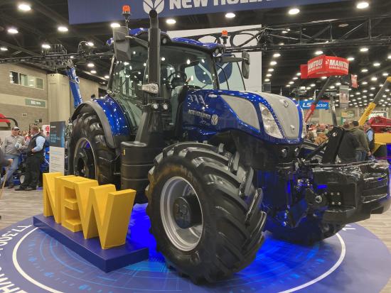 New Holland reveals the T7.300 Long Wheelbase tractor | Successful Farming